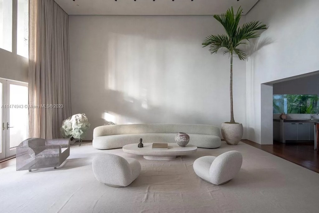 Architect Chad Oppenheim Is Selling His Very Minimalist Miami Beach ...